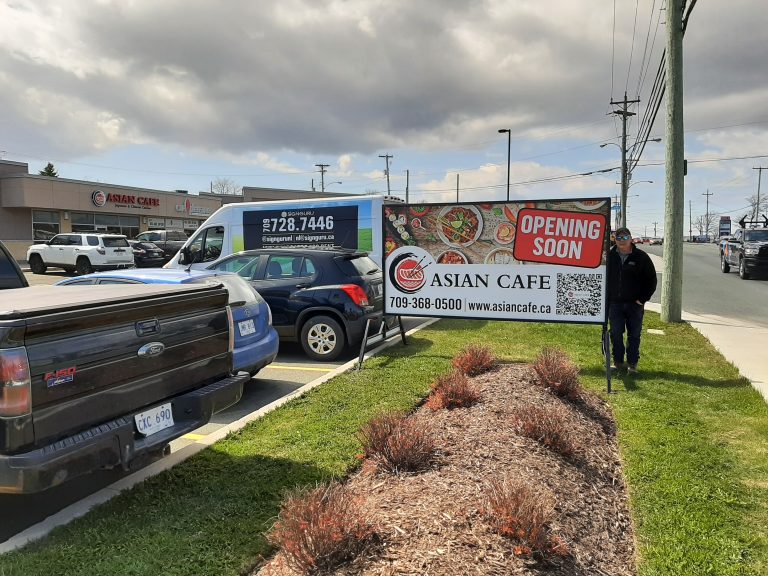 Curbside Signs | Custom Printed Sign Rentals – Sign Guru NL